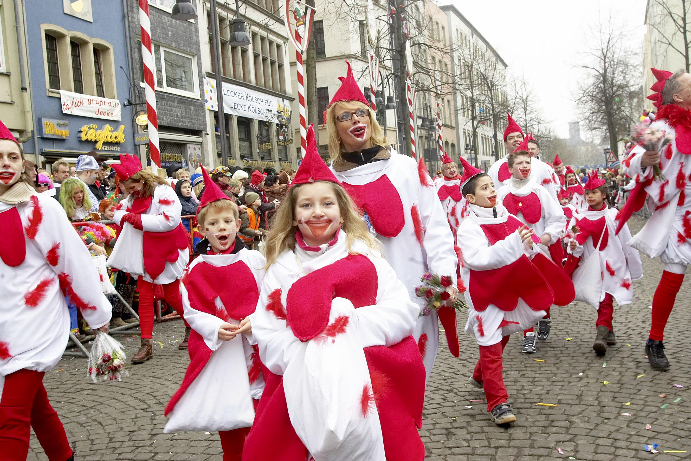 El Carnaval de Colonia, una de las fiestas callejeras más grandes de ...