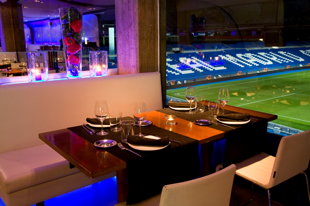 Comiendo con las mejores vistas al estadio Santiago Bernabeu - El ...
